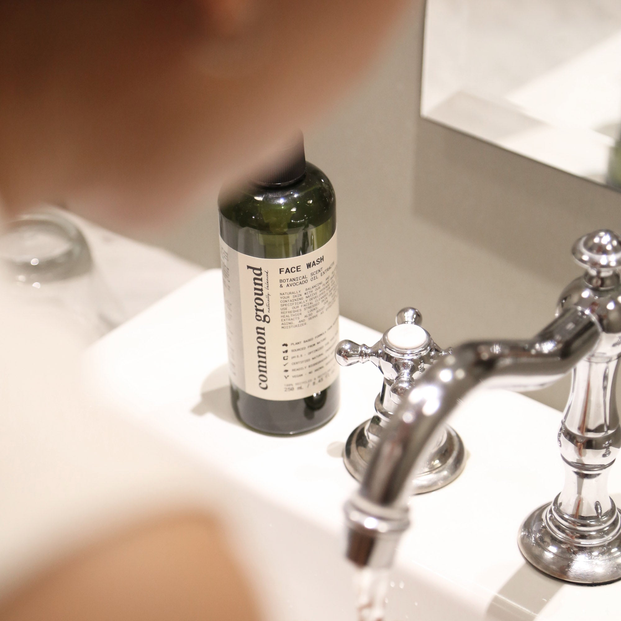 Common Ground Organic Face Wash: Vegan, Plant-Based Facial Cleanser ...